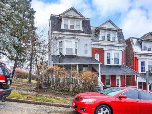 3 Br, 1 bath, Condo 414 S Park Street