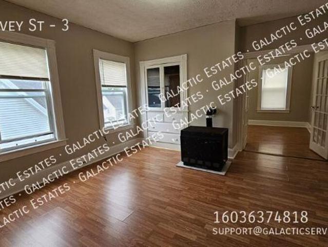 3 Br, 1 bath, Condo 41 Hevey St