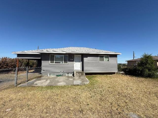 3 Br, 1 bath, Condo 4245 Joann Drive Northeast