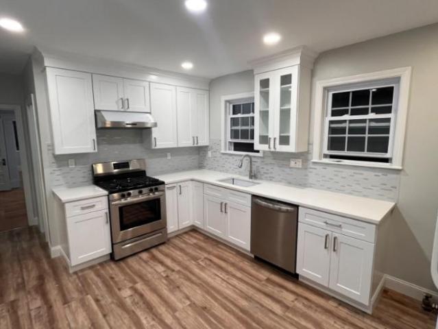 3 Br, 1 bath, Condo 47 Wellington Road