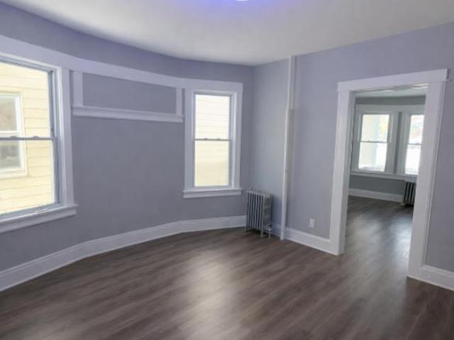 3 Br, 1 bath, Condo 47 Edgar St