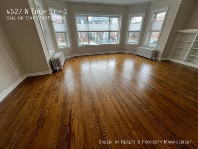 3 Br, 1 bath, Condo 4527 N Troy St
