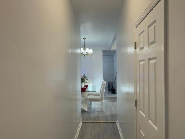 3 Br, 1 bath, Condo 488 S 11th St