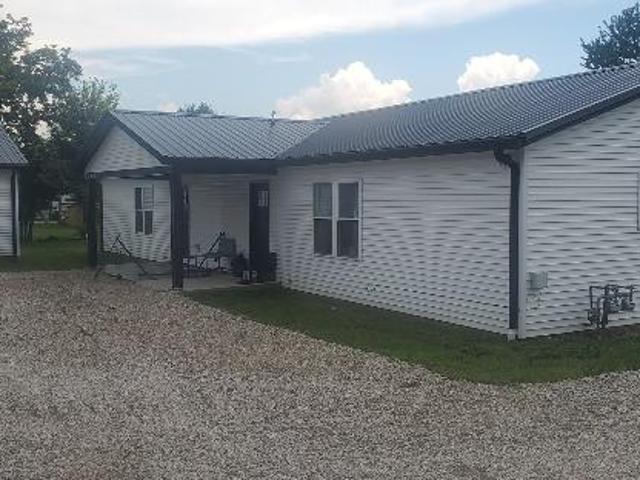 3 Br, 1 bath, Condo 503 SW 3rd Street