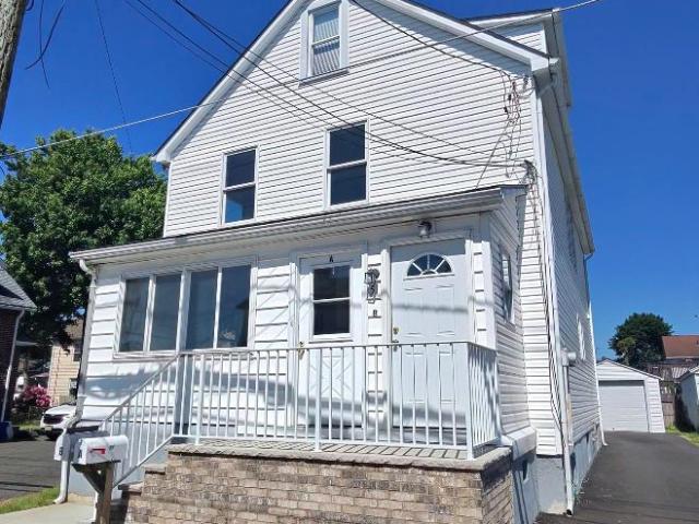 3 Br, 1 bath, Condo 51 Gladys Ave
