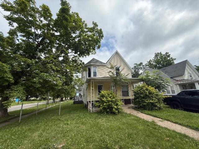 3 Br, 1 bath, Condo 522 W 23rd St
