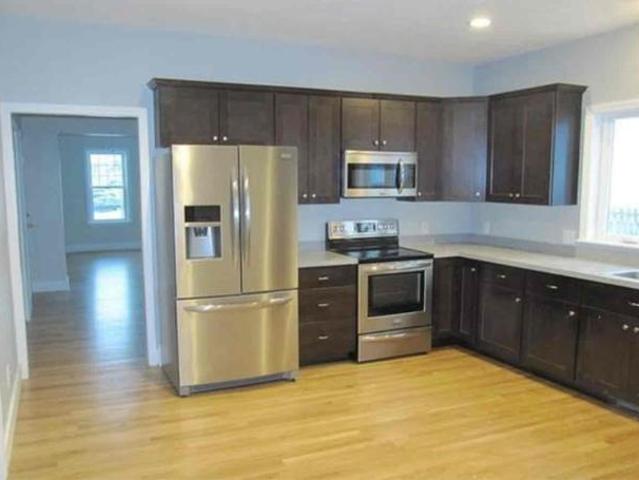 3 Br, 1 bath, Condo 539 Southbridge St