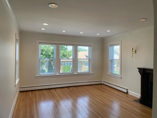 3 Br, 1 bath, Condo 5433 W Eddy