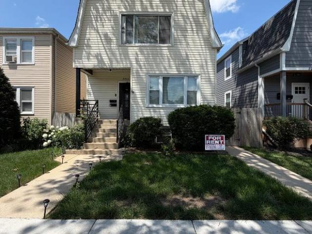 3 Br, 1 bath, Condo 5934 W Wilson Ave