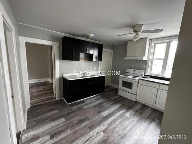 3 Br, 1 bath, Condo 63 65 Union St