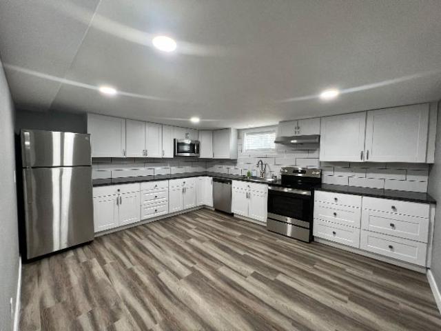 3 Br, 1 bath, Condo 603 18th St