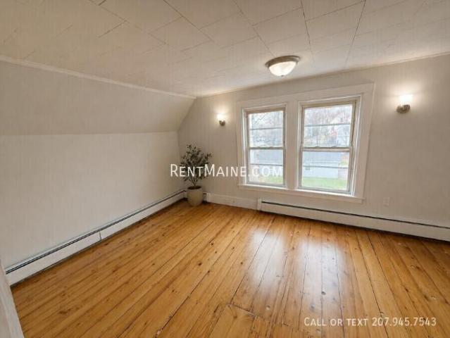 3 Br, 1 bath, Condo 61 Pearl St