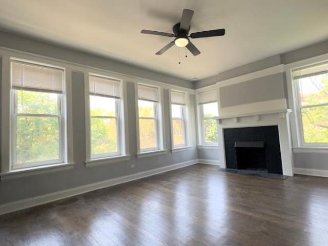 3 Br, 1 bath, Condo 6259 North Lakewood Avenue