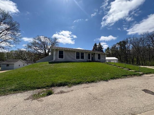 3 Br, 1 bath, Condo 661 Reynoldswood Drive 1st