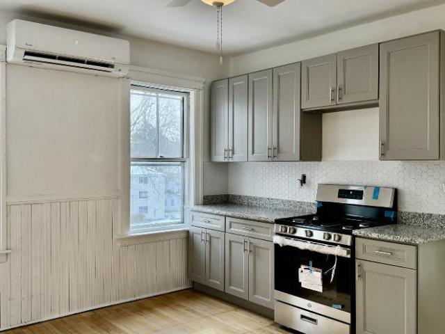 3 Br, 1 bath, Condo 66 Fairfax Road