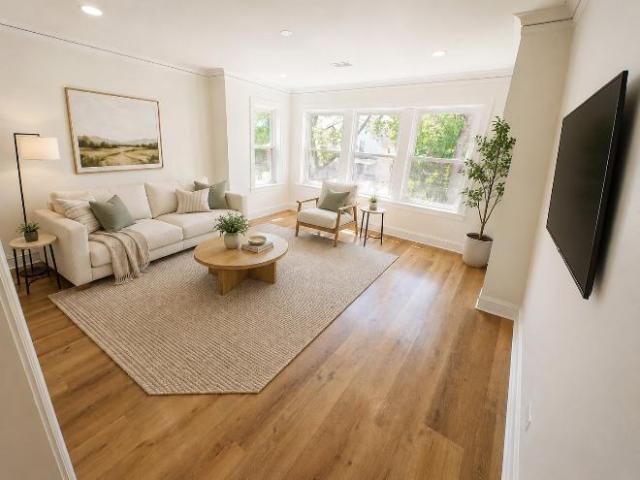 3 Br, 1 bath, Condo 6807 S Artesian Ave