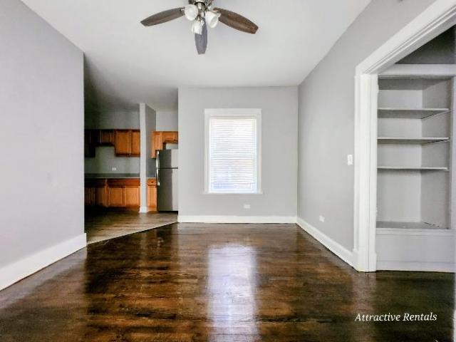 3 Br, 1 bath, Condo 6930 S Wabash Ave