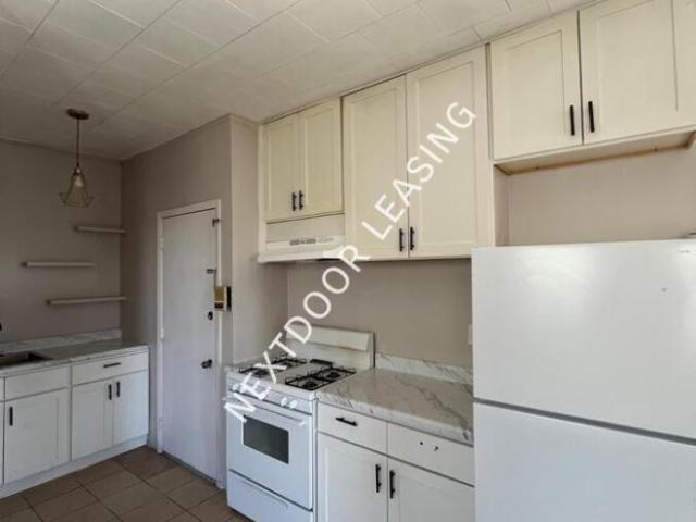 2 Br, 1 bath, Condo 69 W 53rd St