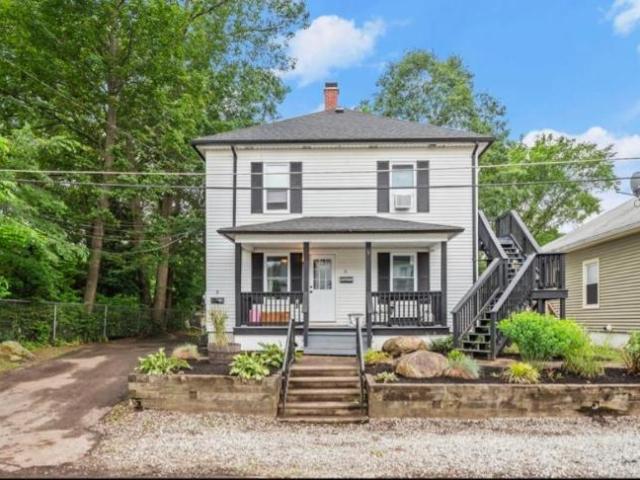 3 Br, 1 bath, Condo 6 Brook St