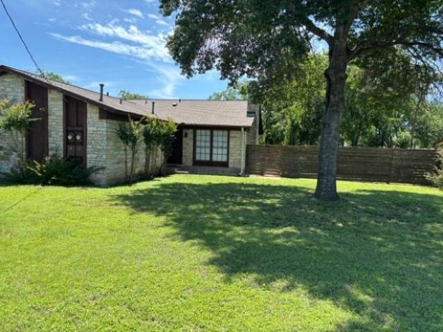 3 Br, 1 bath, Condo 702 Ranch Rd