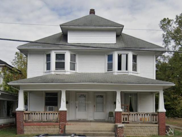 3 Br, 1 bath, Condo 724 W North St