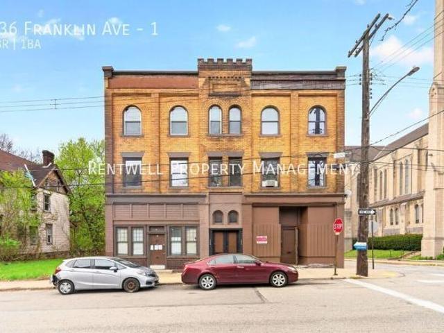 3 Br, 1 bath, Condo 736 Franklin Ave