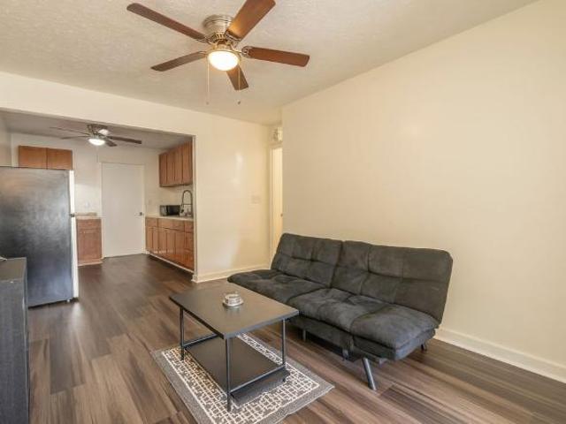 3 Br, 1 bath, Condo 76 6226 Plumeria Rd