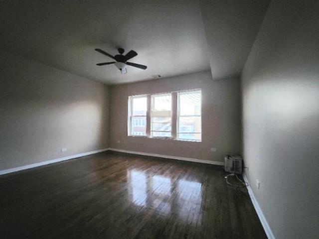 3 Br, 1 bath, Condo 7800 S Marshfield