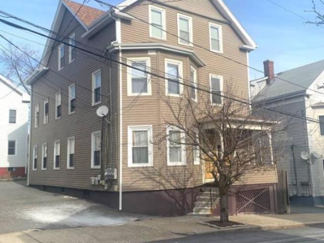 3 Br, 1 bath, Condo 78 Preston St