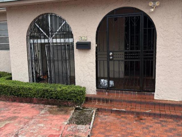 3 Br, 1 bath, Condo 80 E 19th St