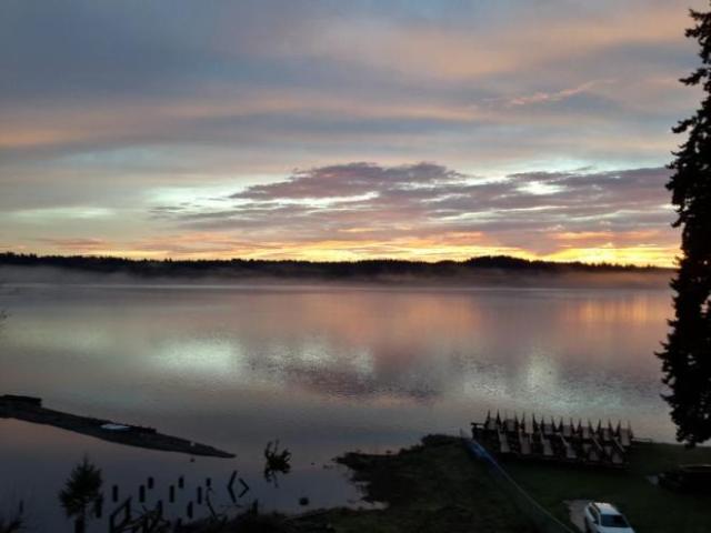 3 Br, 1 bath, Condo 8194 Silverdale Way NW