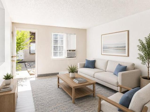 3 Br, 1 bath, Condo 8193 W 9th Ave