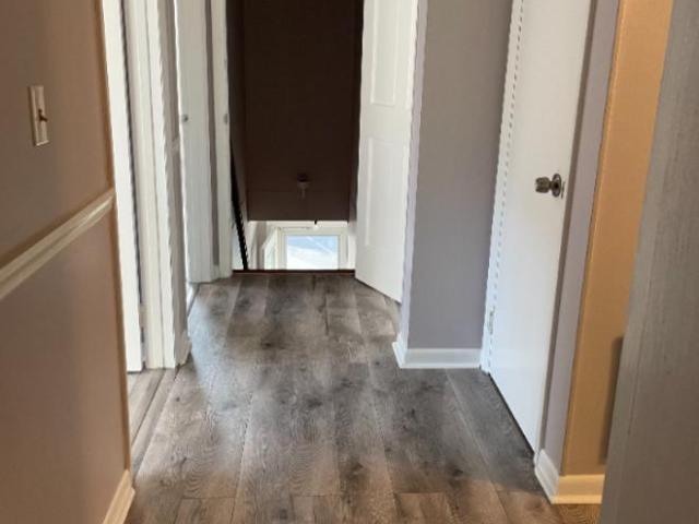 3 Br, 1 bath, Condo 84 Minna Ave