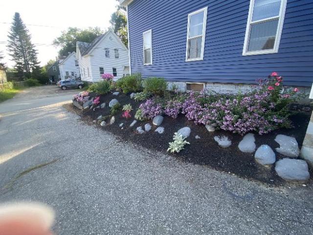 3 Br, 1 bath, Condo 8 Burrill St