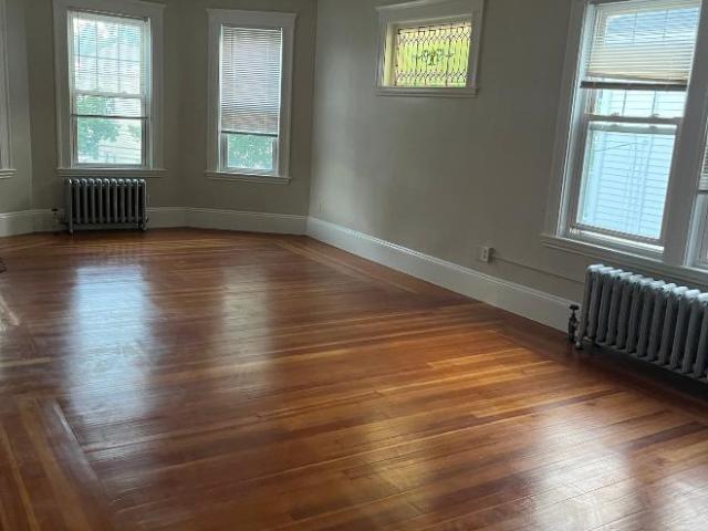 3 Br, 1 bath, Condo 8 Hancock St
