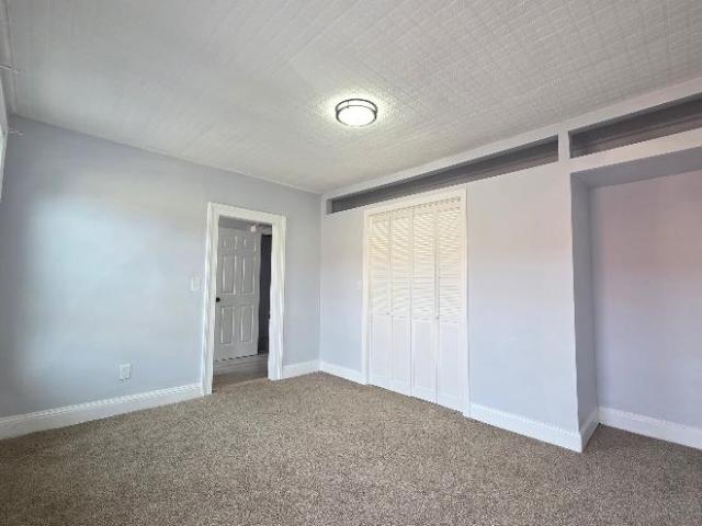 3 Br, 1 bath, Condo 8 Lincoln Ave