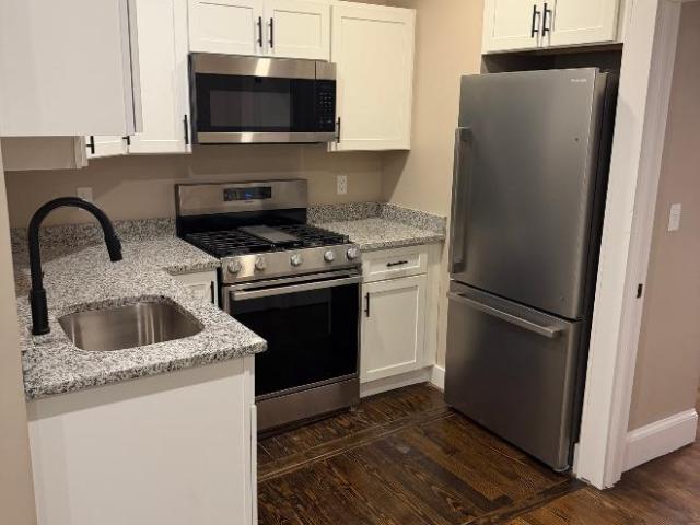 3 Br, 1 bath, Condo 913 Rodman St