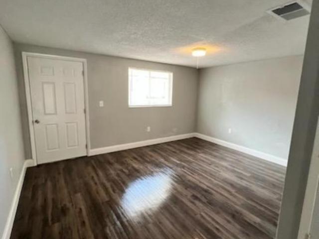 3 Br, 1 bath, Condo 915 34th Avenue West