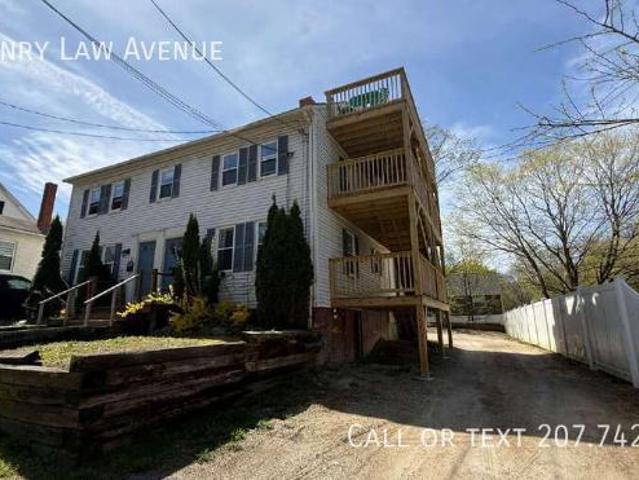 3 Br, 1 bath, Condo 95 Henry Law Avenue