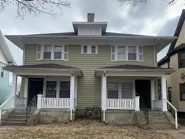 3 Br, 1 bath, Condo 992 Manhattan St