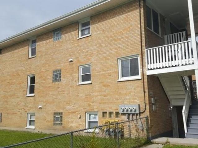 3 Br, 1 bath, Condo 1021 S 16th Unit 1