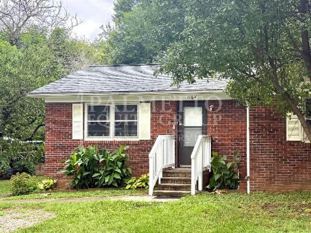 3 Br, 1 bath, Condo 116 Boles St