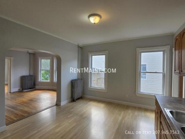 3 Br, 1 bath, Condo 116 Sabattus St