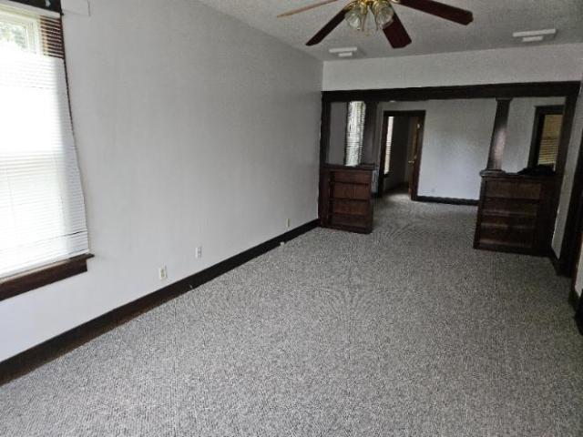 3 Br, 1 bath, Condo 1203 Emerald Ave