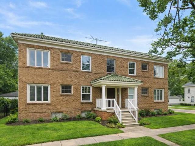 3 Br, 1 bath, Condo 1239 W 5th Street