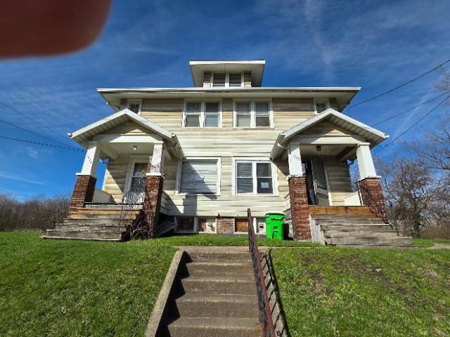 3 Br, 1 bath, Condo 1291 S Mahoning