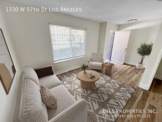3 Br, 1 bath, Condo 1330 W 57th St