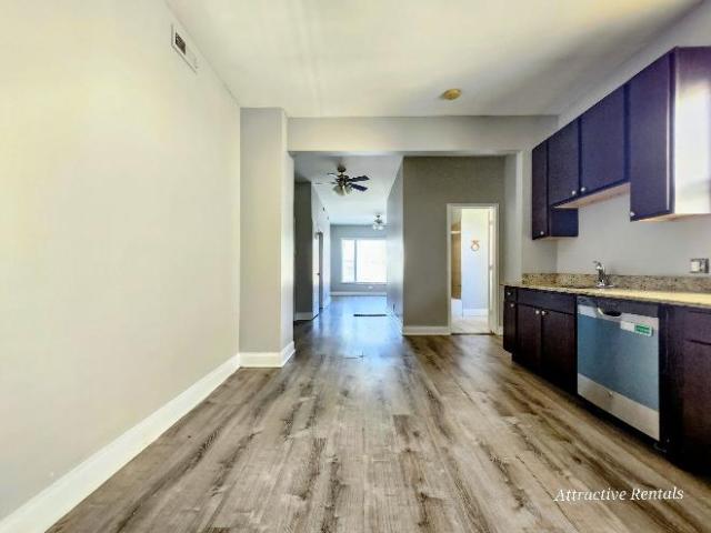 3 Br, 1 bath, Condo 1415 E 75th