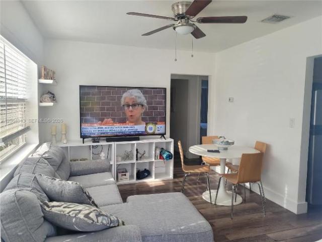 3 Br, 1 bath, Condo 14280 NE 11th Ave