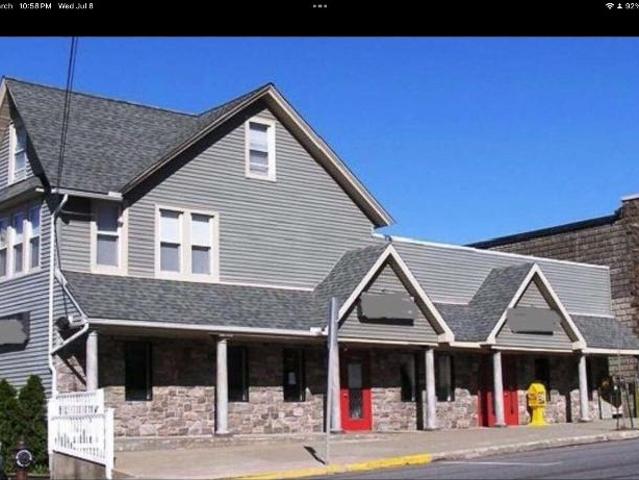 3 Br, 1 bath, Condo 1434 Pocono Blvd